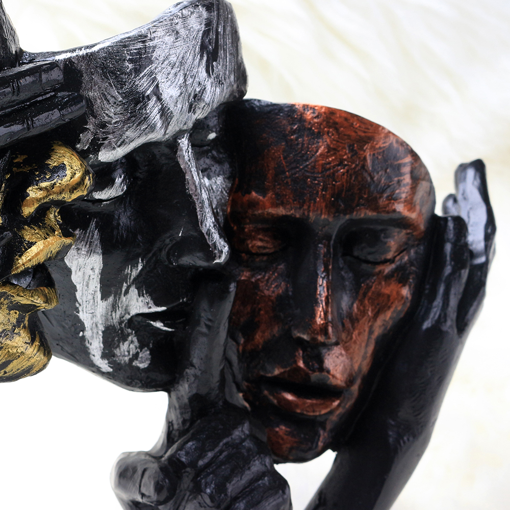 Resin Graffiti Bulldog Decor, 34 CM – Rayane's Beautiful Homes