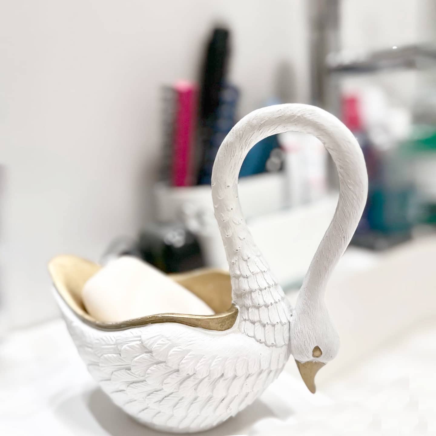 Resin Swan Storage Holder for Home Décor Tabletop Desktop – Rayane's ...